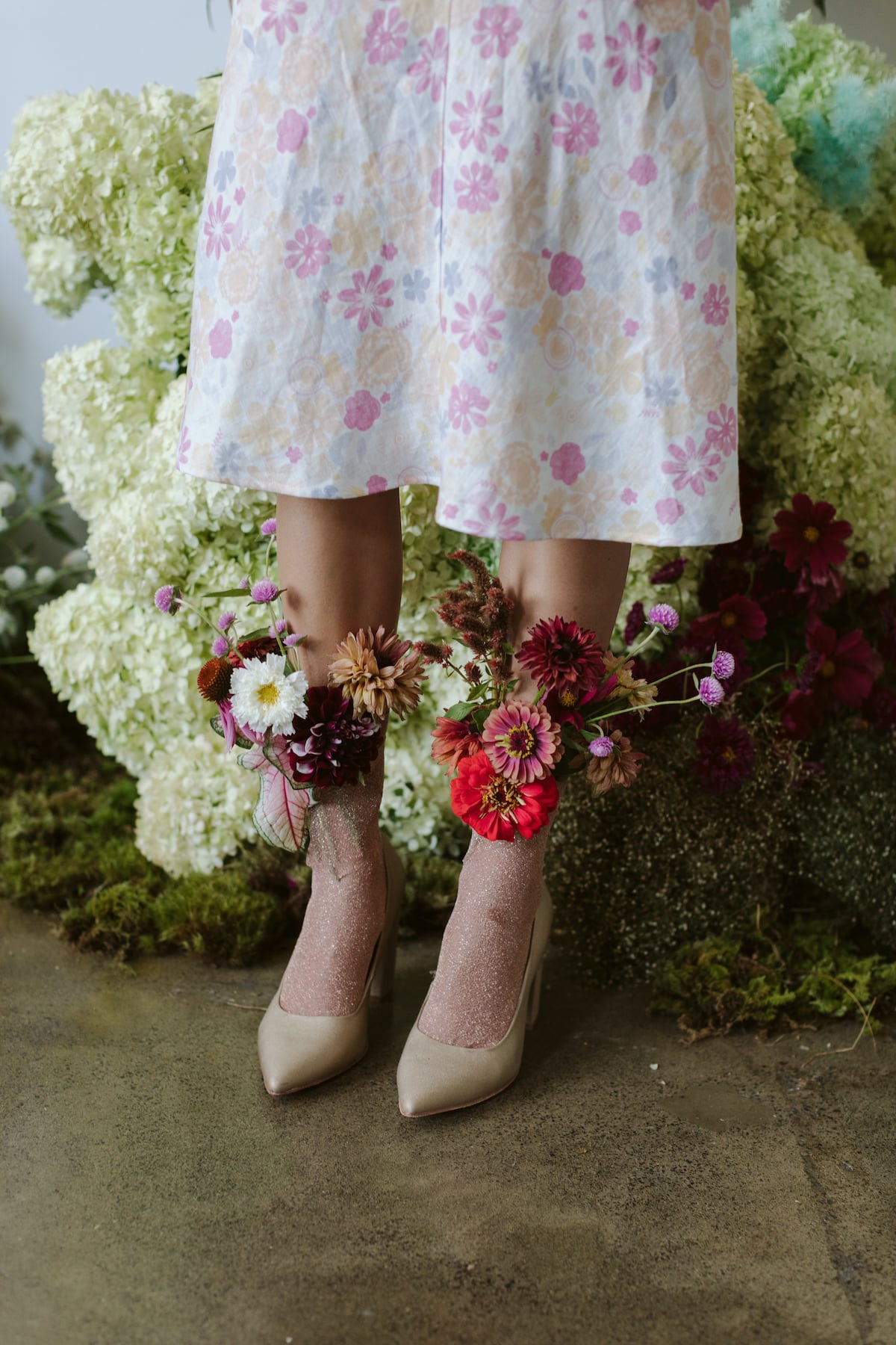 TOGETHER JOURNAL FLORA FASHION - FLORAL STYLIST CO.