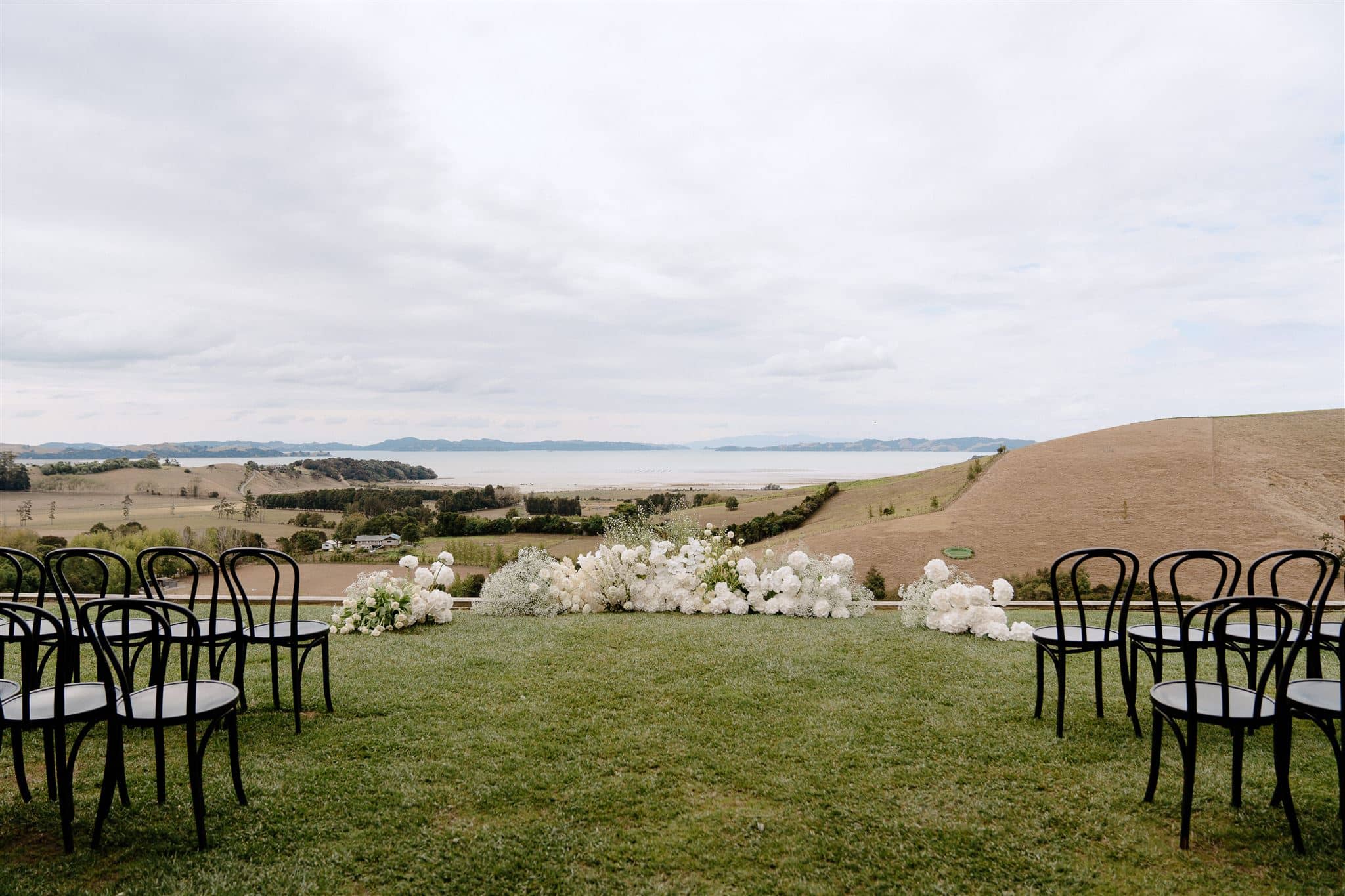 AMY & TAMEHANA - FLORAL STYLIST CO.